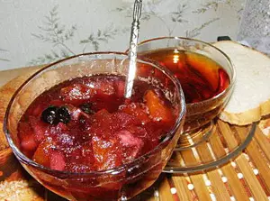 BlackFold Rowan Jam s citrusovými a jablky