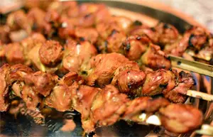 Digaagga caloosha kebabs