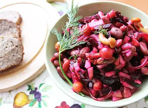 Vinaigrette med bønner og saltet sopp