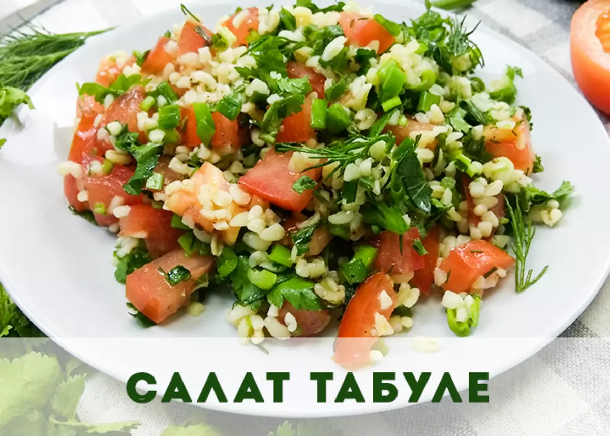 Salát tabule.