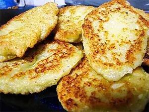 Fritters from zucchini
