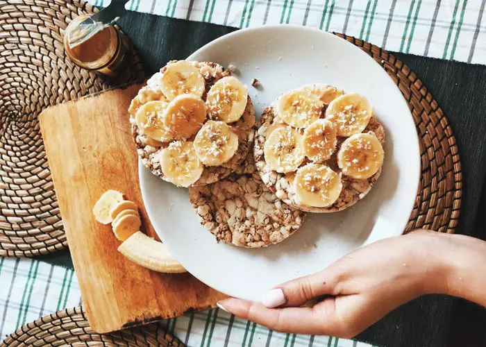 Awọn ilana ti o dun pẹlu akara