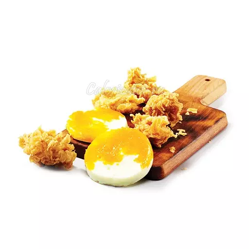 Breakfast scrambled eggs with kfc bytes